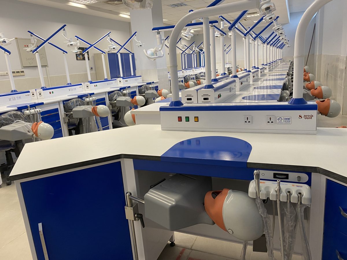 The Faculty of Dentistry updates the Phantom Lab and X-Ray Devices ...